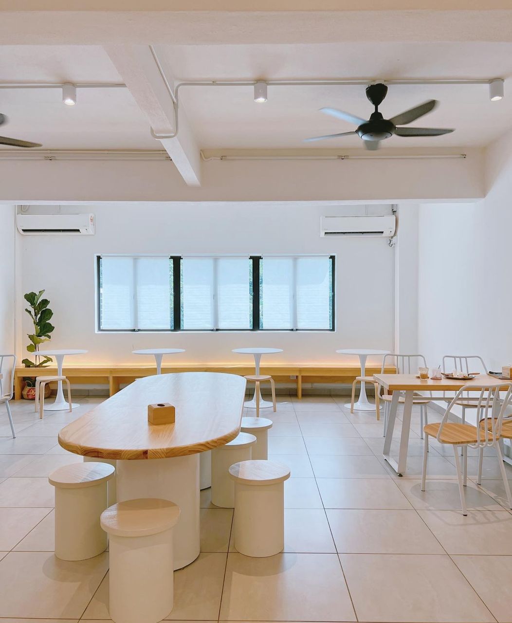 15 Cafes in Puchong Perfect for Study and Work - Cafe Folome